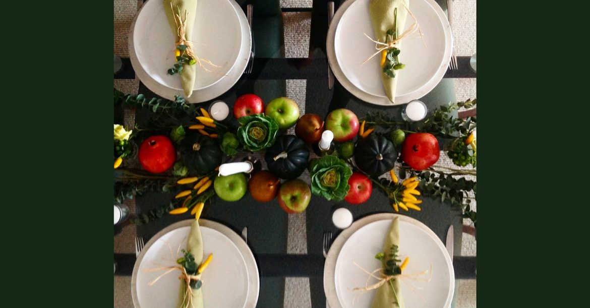 Eco-Friendly Table Settings for Thanksgiving - Eco18